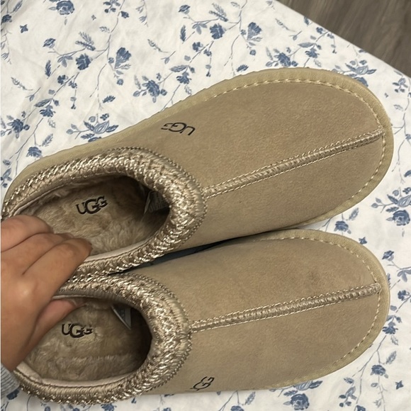 UGG | Shoes | Uggs Tasmans Shade Sand | Poshmark